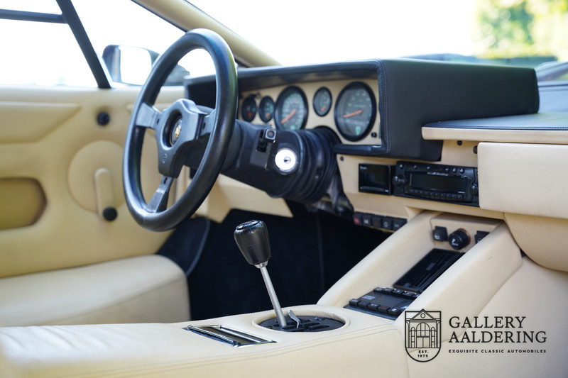 1990 Lamborghini Countach Interior